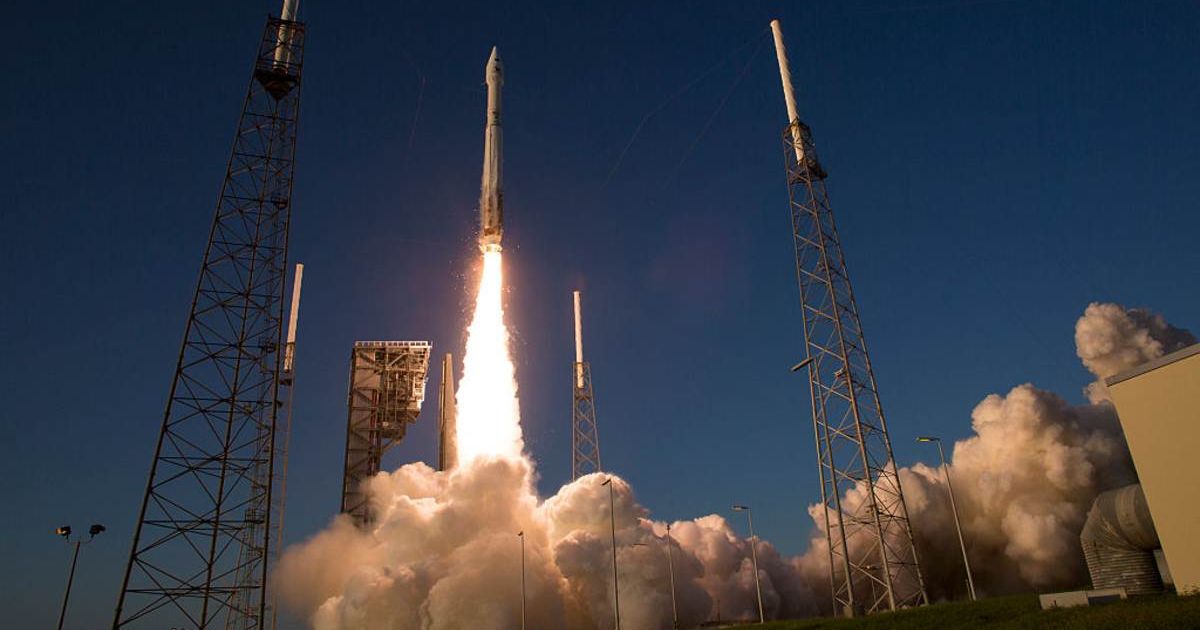 How 88-minute window, clouds and shutdown postponed Blue Origin's ...